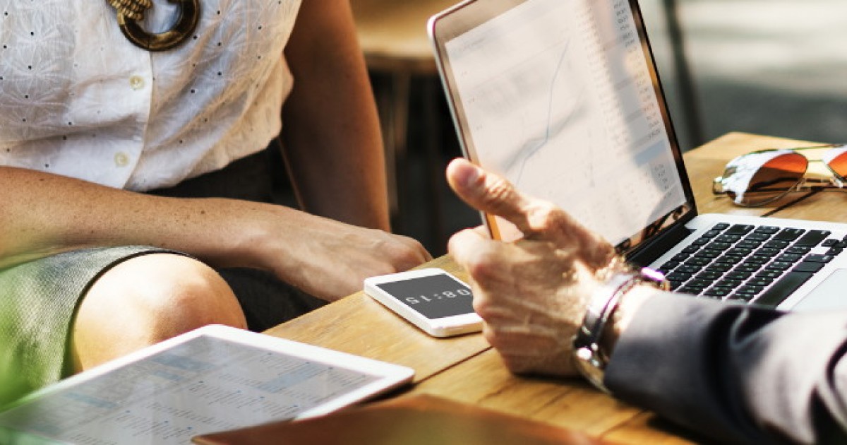 What is a Mortgage Broker and why use one? - EverSharp Financial Services